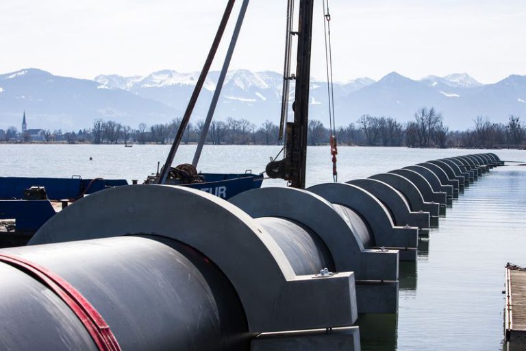 Austria’s largest PE 100-RC pipe laid in lake – Agru Thailand